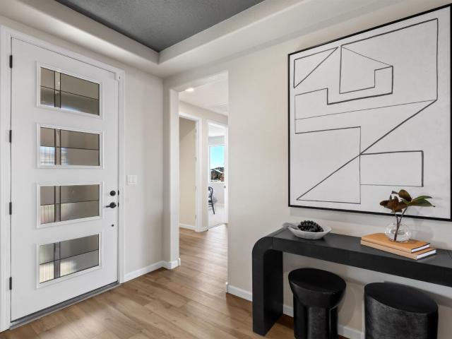 604 Amatista Loop SE