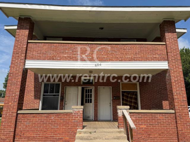 604 D Main N g, 2 beds, 1 full bath