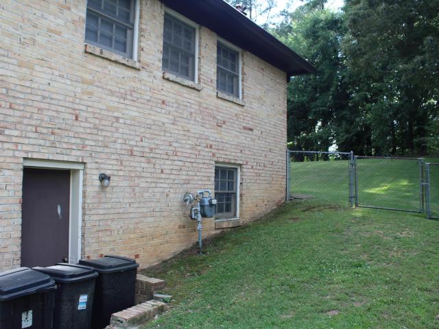 604 Denniston Lane