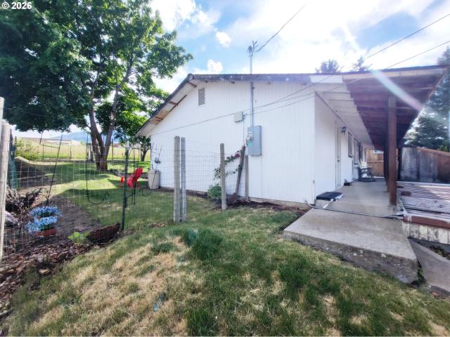 604 e wallowa ave