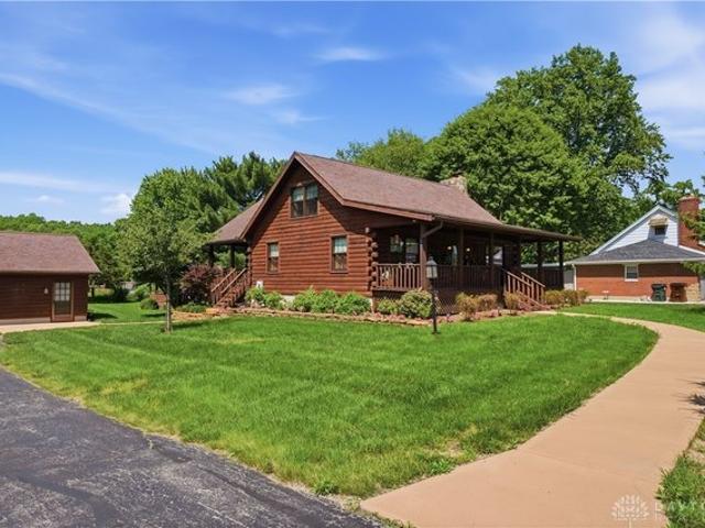 604 E Market St, German Township, OH 45327