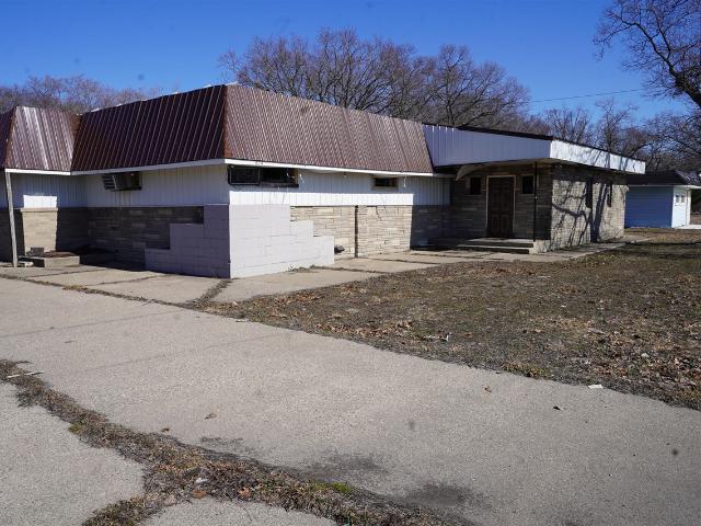 604 E Sherman Boulevard