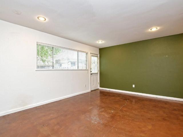 604 Franklin Blvd # B