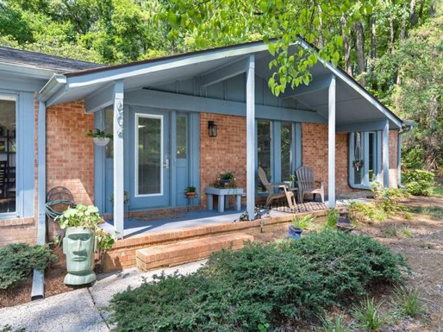 604 Hatch Rd, Chapel Hill, NC 27516