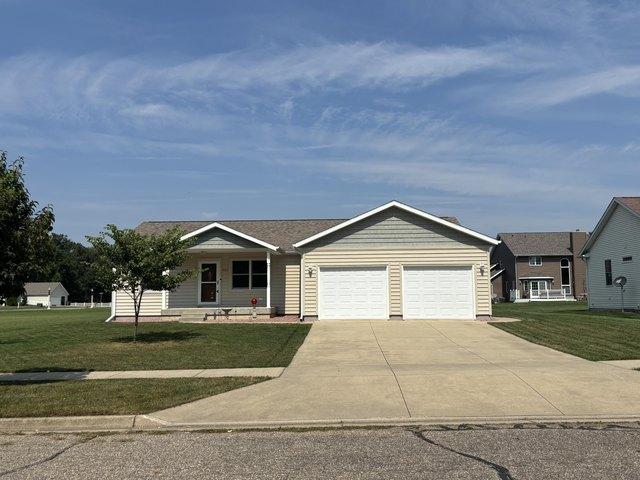 604 Hampshire Dr, Sturgis, MI 49091