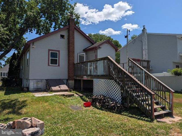 604 Harris Ave, Croydon, PA 19021