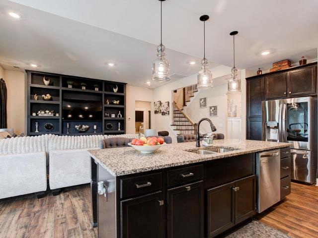 604 Oak Hill Lane
