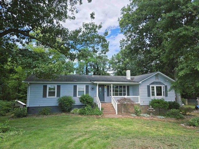 604 Oak Leaf Rd, Luray, VA 22835