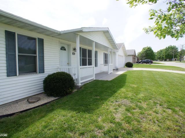 604 Oakwood Drive