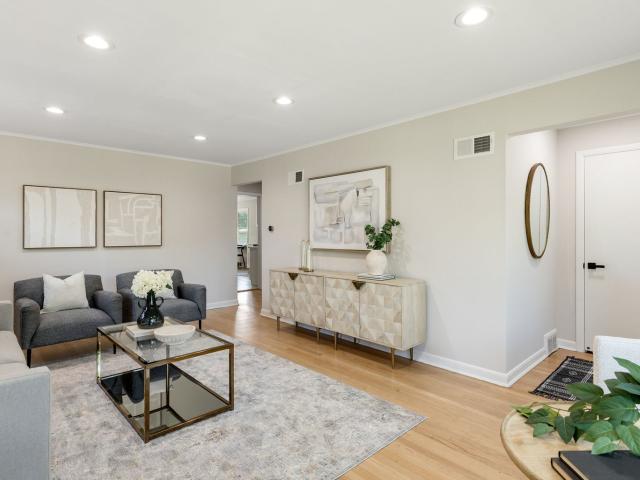 604 Lavergne Avenue