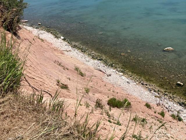 604 Lakeshore Dr, Kewaunee, WI 54216 | MLS #1950 | Compass