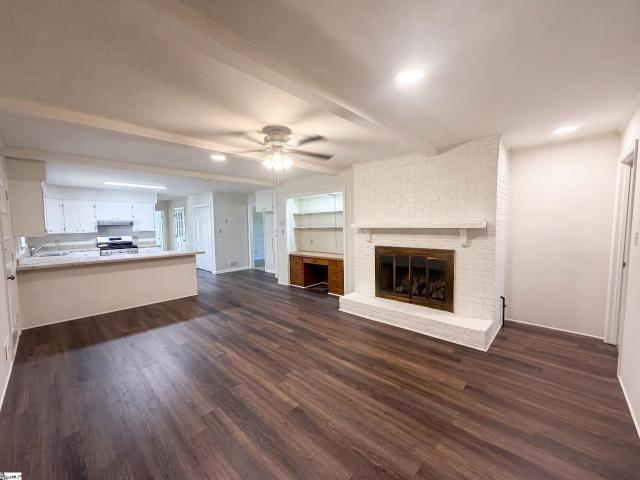 604 Meadowbrook Drive