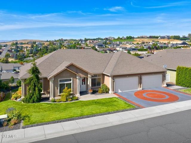 604 N 72nd Ave, Yakima, WA 98908
