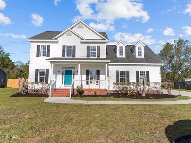 604 N Colony Cir, Wilmington, NC 28409