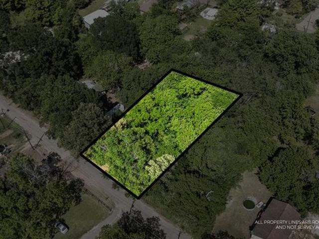 604 N Elm St, New Boston, TX 75570