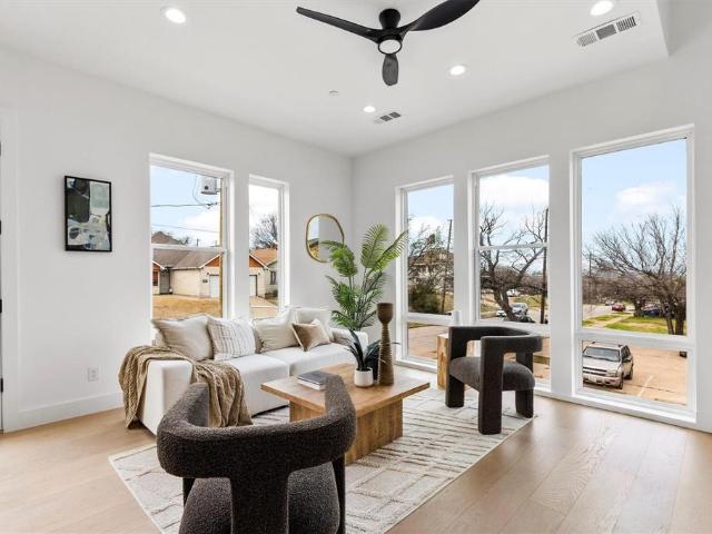604 N Ewing Avenue # 107
