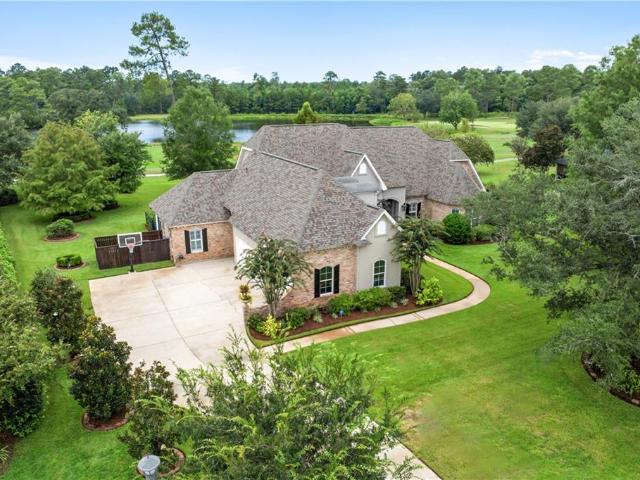 604 Northwoods Drive
