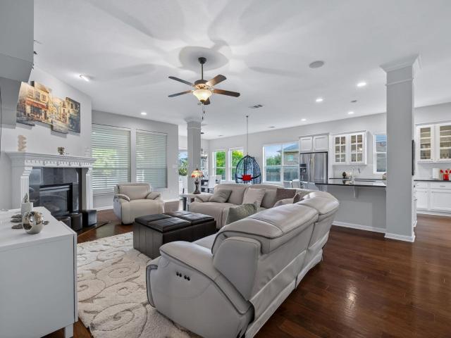 604 Navigator Dr