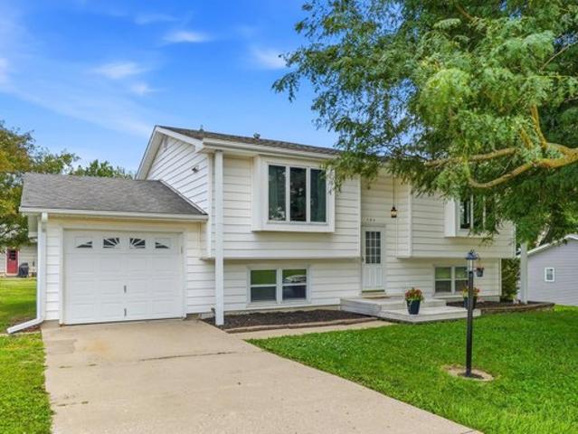 604 S Adams St, Mount Pleasant, IA 52641