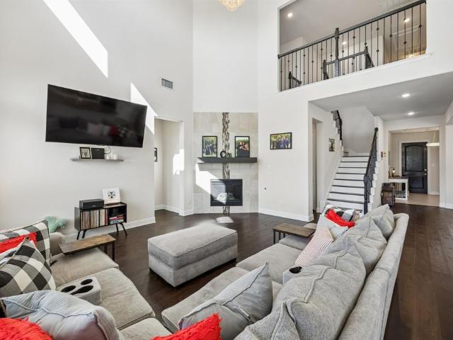 604 Shoreline Ridge Drive