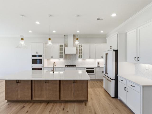 604 Sunny Landing Trail
