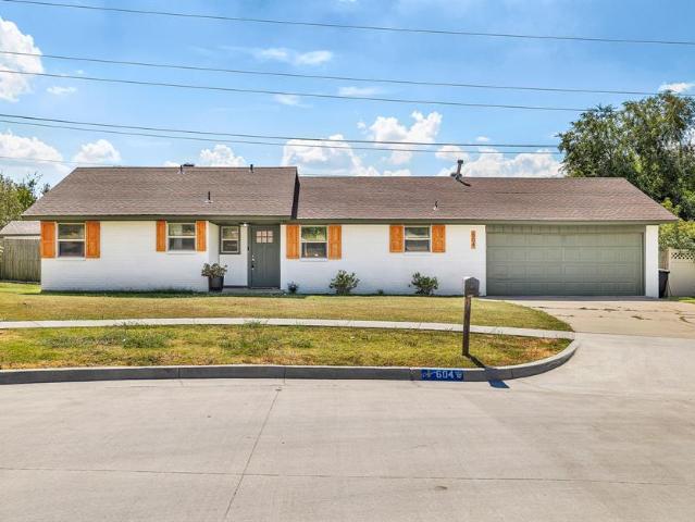 604 SW 27th Street