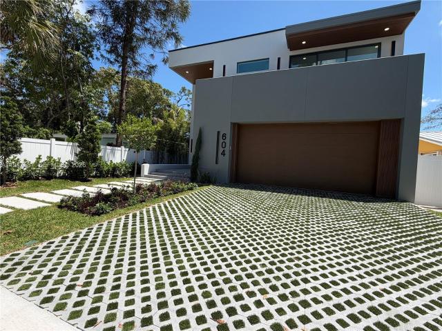 604 SW 7th St, Fort Lauderdale, FL 33315 | MLS #A11947 | Compass