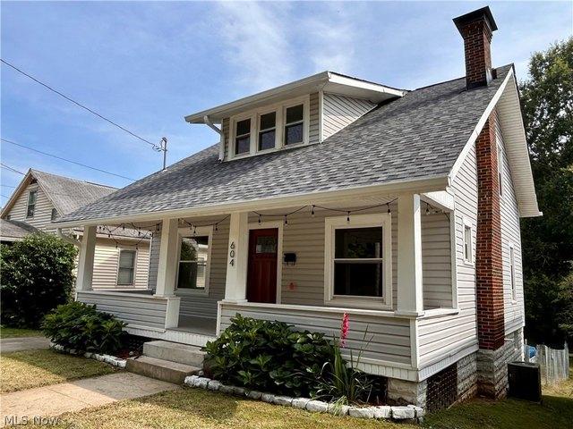604 Phillips St, Marietta, OH 45750