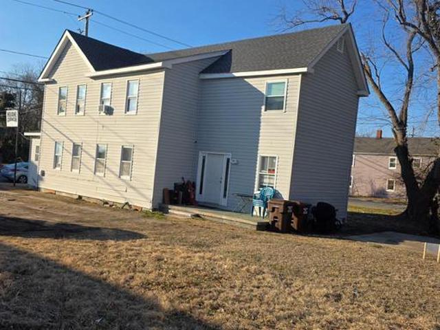 604 Pine Street