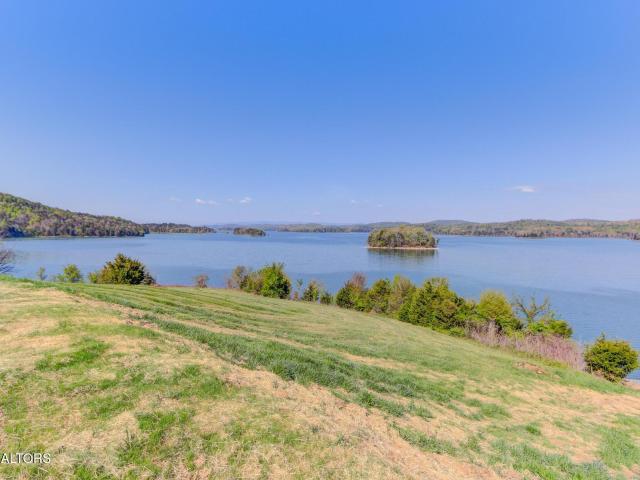 604 Russell Brothers Rd