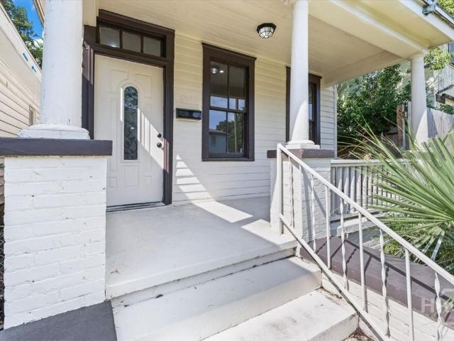 604 W 40th Street