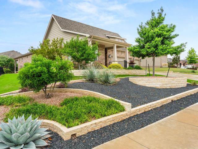 604 Wooden Rail Ln