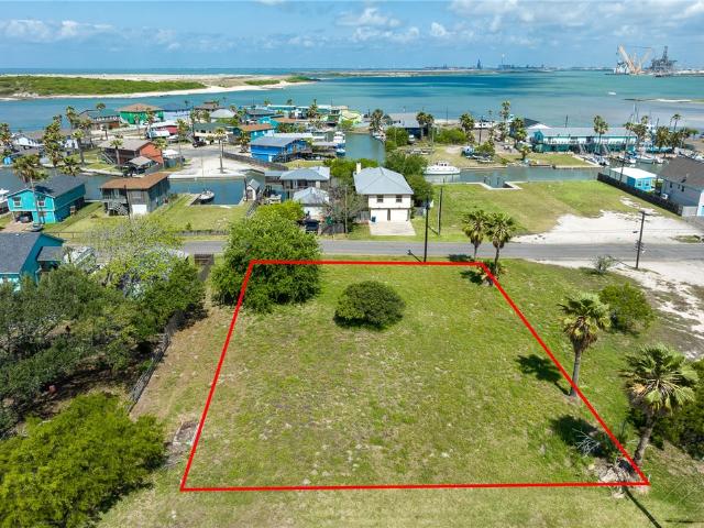 604 Woodhaven Dr, Ingleside, TX 78362 | MLS #457876 | Compass