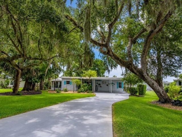 604 Topside Cir, Edgewater, FL 32141