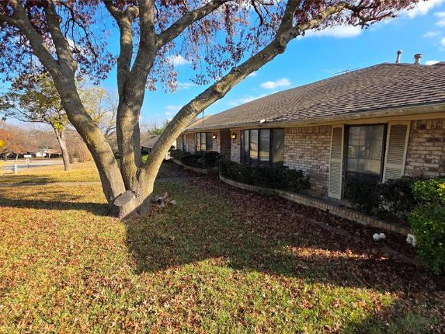 604 The Meadows Pkwy, DeSoto, TX 75115 | MLS #21137 | Compass