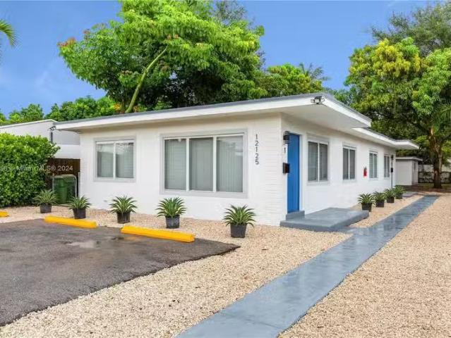 60542620 12125 Ne 11th Ct #2