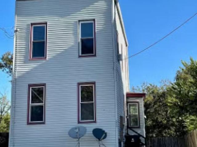 60545777 1984 Harrison Ave