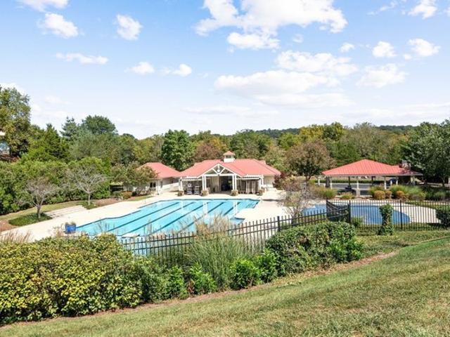 6054 Mill Tree Ct, Nashville, TN 37221