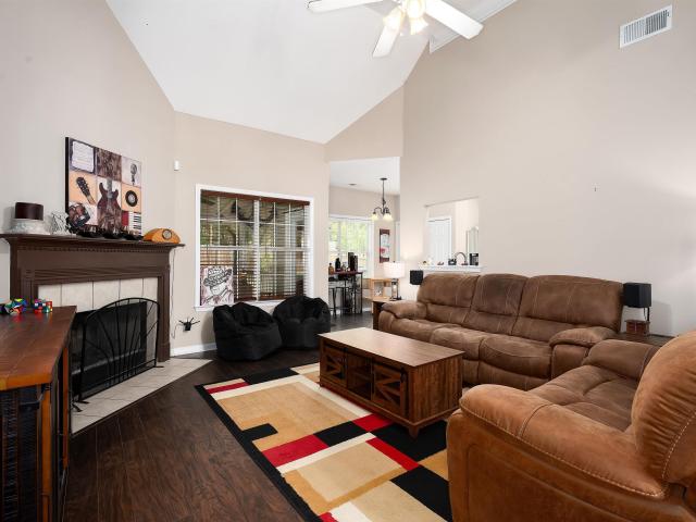6054 Forest Lakes Cove