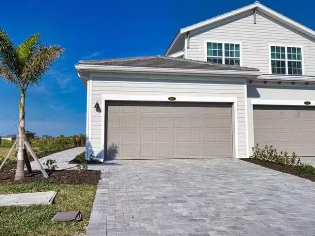 60554831 17685 Boracay Ct #101