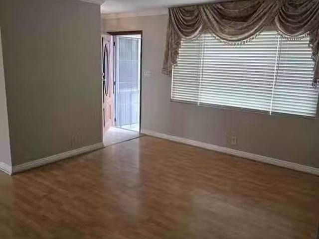 60558062 11701 Stephanie Ln