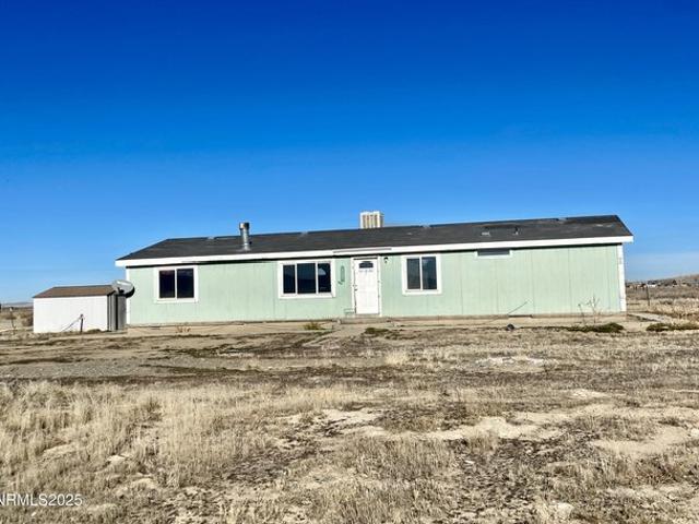 6055 Amos Dr, Winnemucca, NV 89445