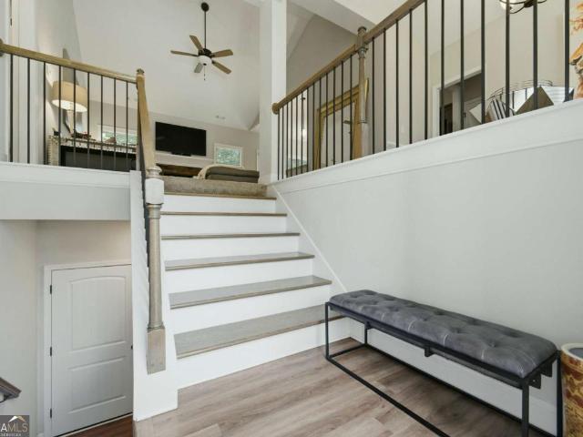 6055 Crowley Drive