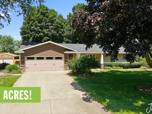 6055 st Ave, Holland, MI 49423