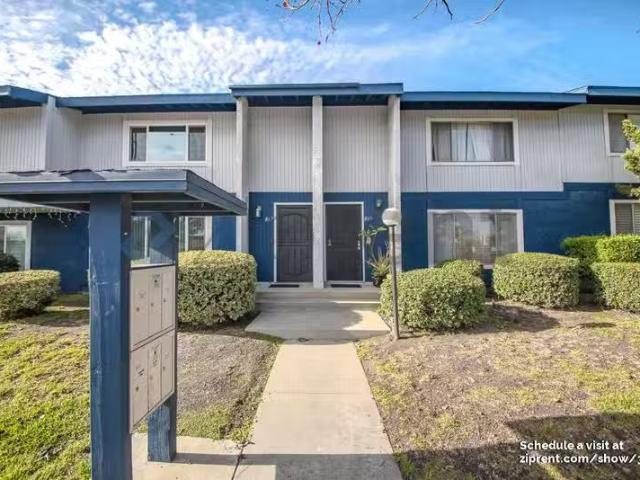 60567677 867 Orange Grove Ave