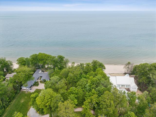 6056 Dune Path