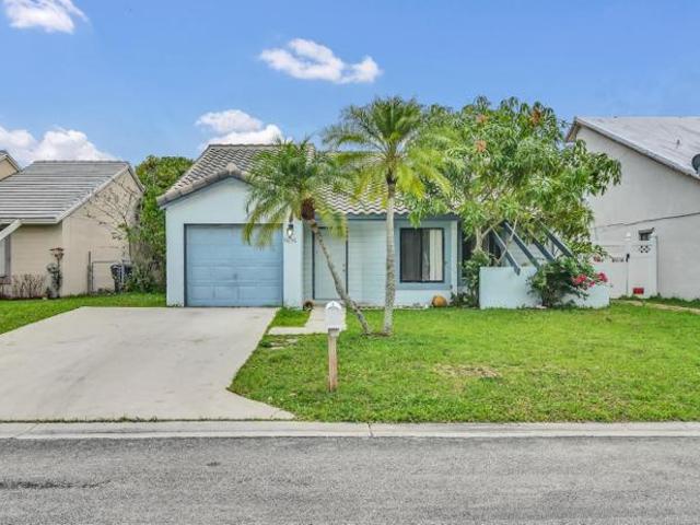 6056 Strawberry Fields Way, Lake Worth, FL 33463