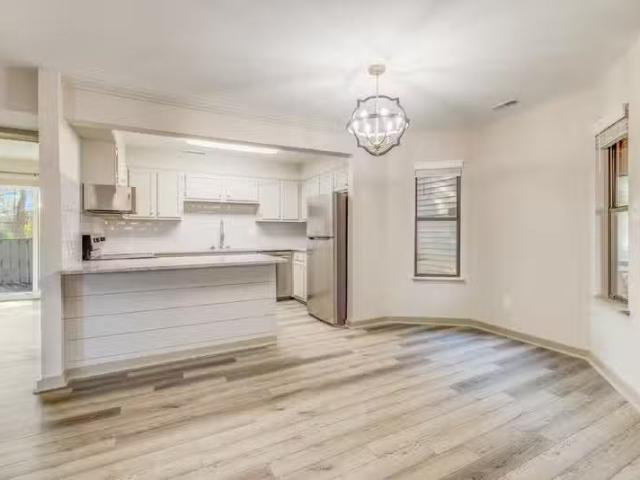 60575007 4134 Charlotte Hwy #G