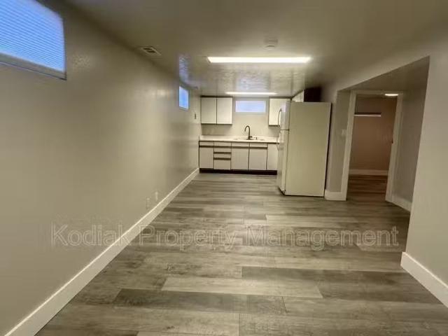 60577692 580 N Main St #B