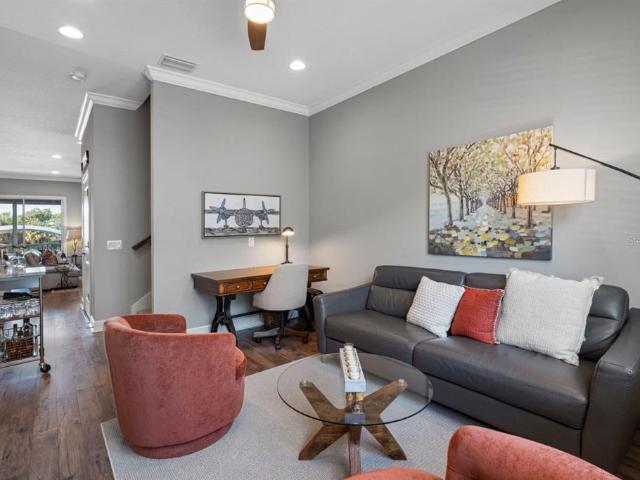 6057 Moorings Dr S, St. Petersburg, FL 33712 | MLS #A4688